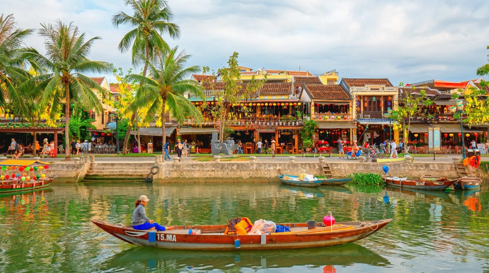 Top Things NOT to Do in Vietnam: Kojo’s Cultural Travel Tips - Explore With Kojo